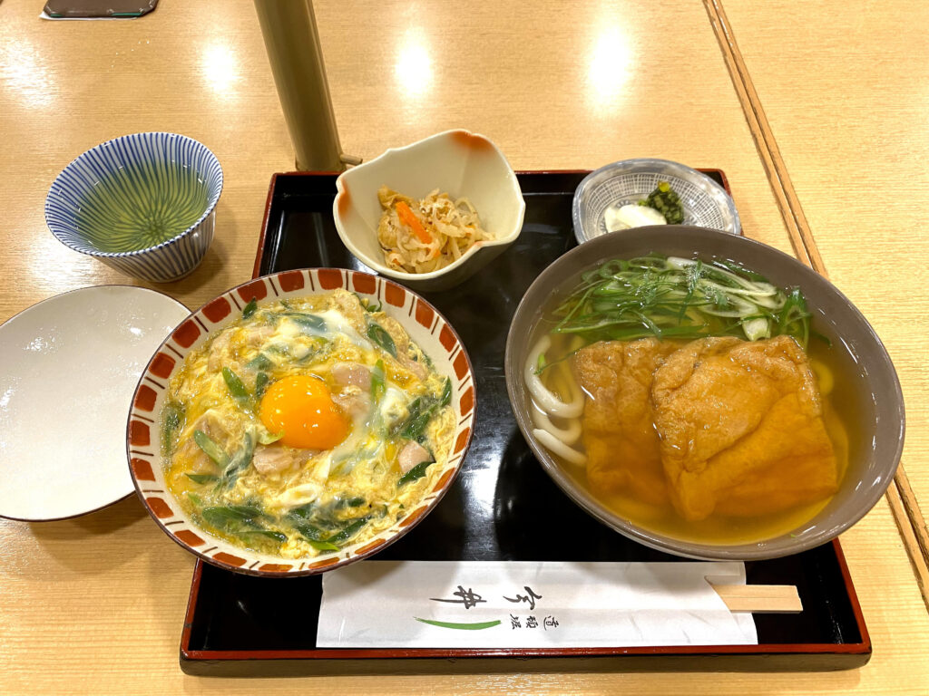 【NANBA】Exquisite udon noodles eaten at that restaurant that stands out ...